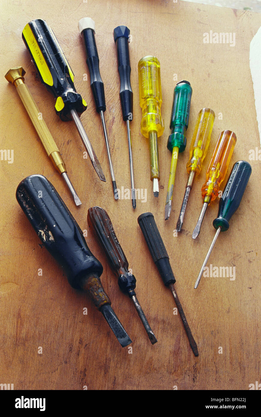 Screwdrivers hi-res stock photography and images - Alamy