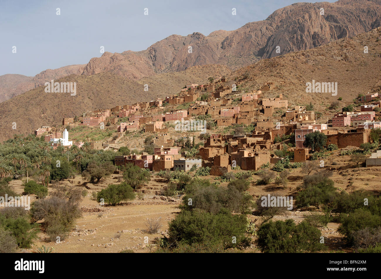 A little village at sahara border desert in Morocco Stock Photo - Alamy