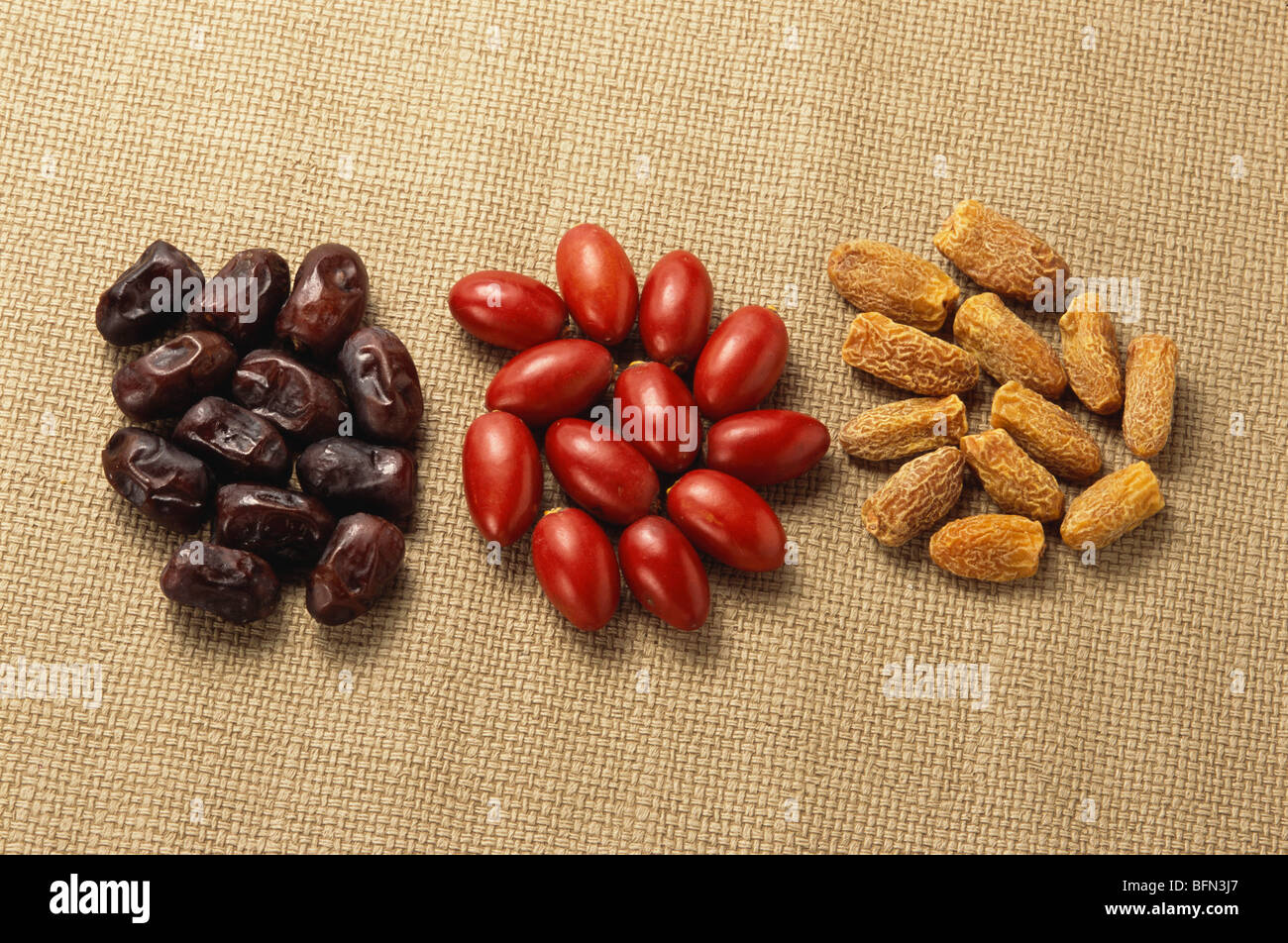 dates fruit fresh dry and dried Stock Photo - Alamy