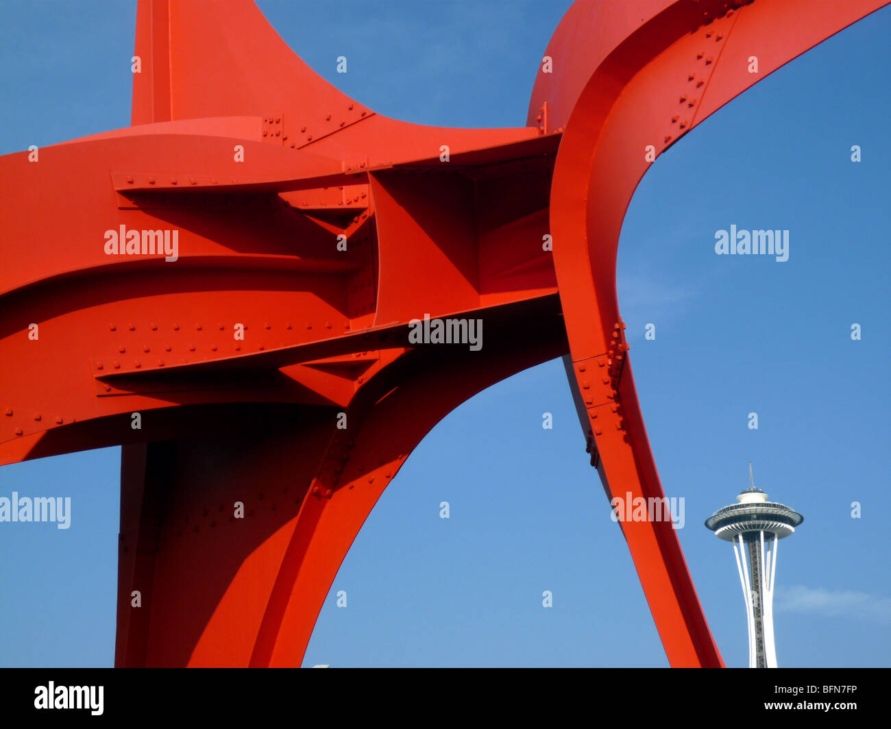 Eagle sculpture by Alexander Calder, Olympic Sculpture Park, Seattle ...