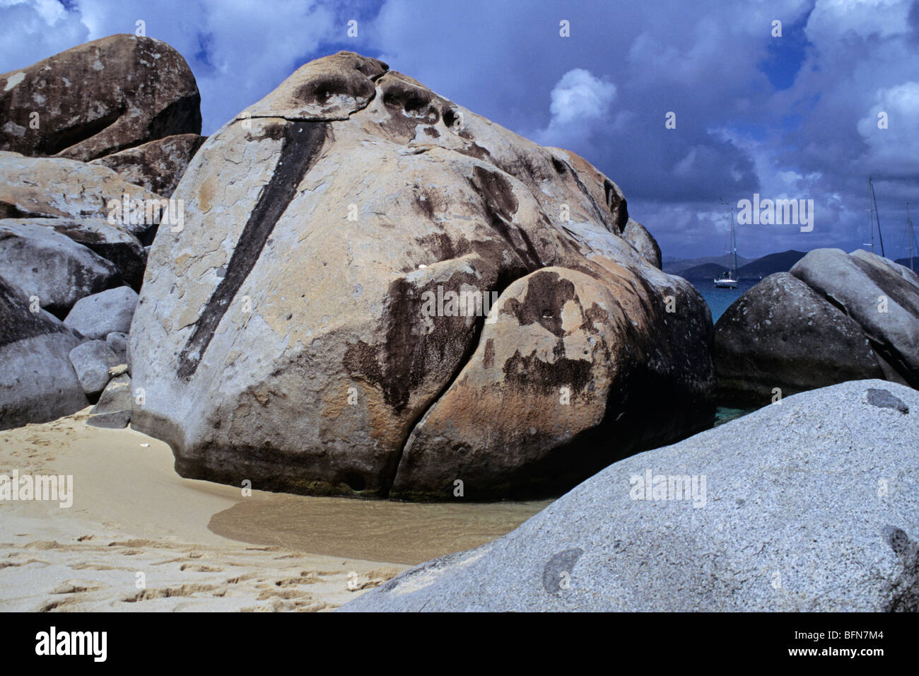 Granite Boulders at The Baths on Virgin Gorda - British Virgin Islands ...