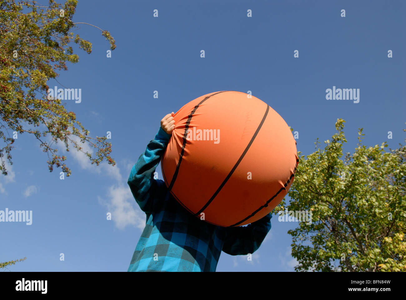 Children having big time fun hi-res stock photography and images - Alamy