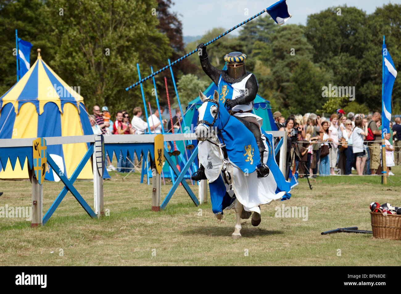 Mock joust hi-res stock photography and images - Alamy