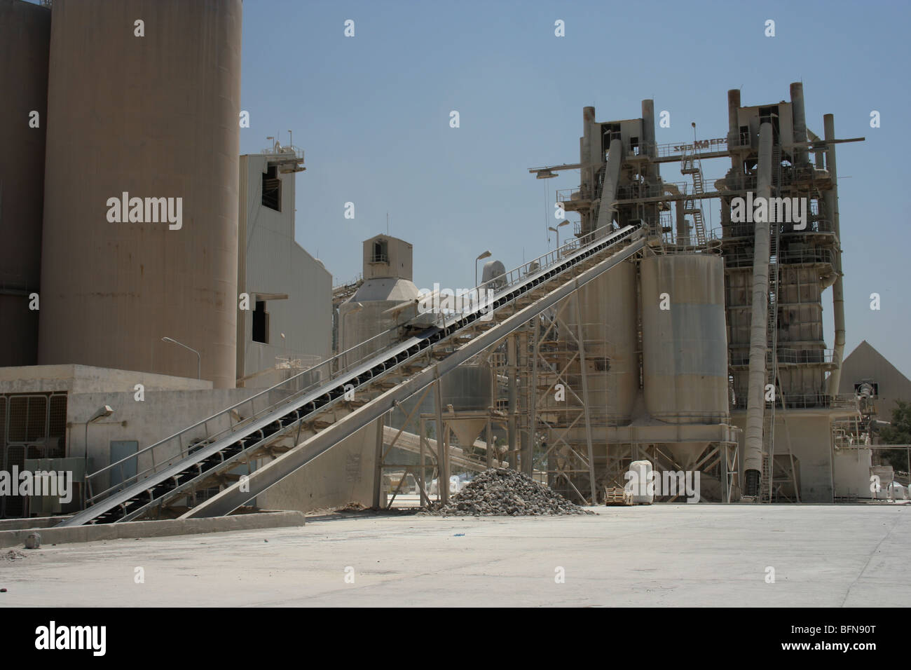 Cement Quarry works Ras Al Khaimah UAE Cementation Stock Photo - Alamy