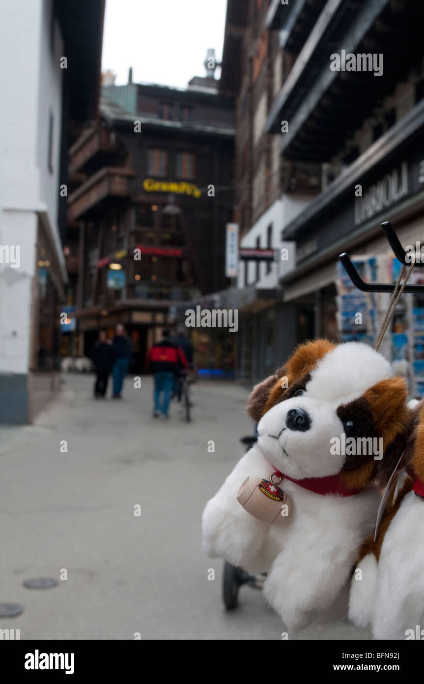 Zermatt downtown town hi-res stock photography and images - Alamy