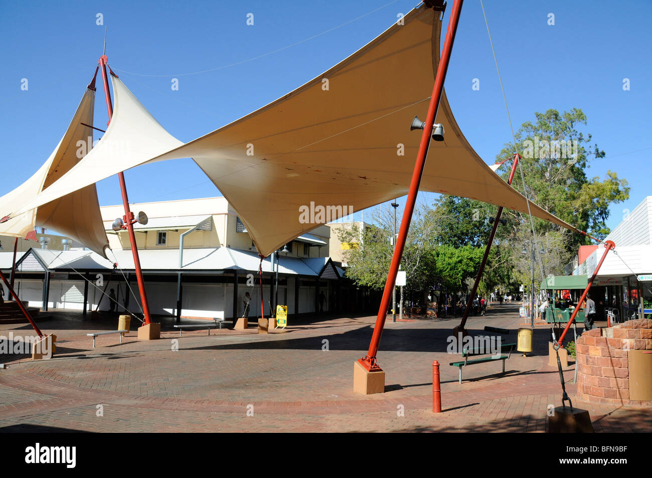 The centre of Todd Mall shopping street n Alice Springs, Australia ...