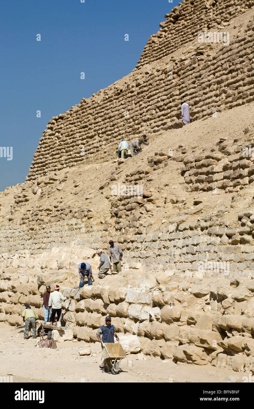 The funerary complex djoser hi-res stock photography and images - Alamy