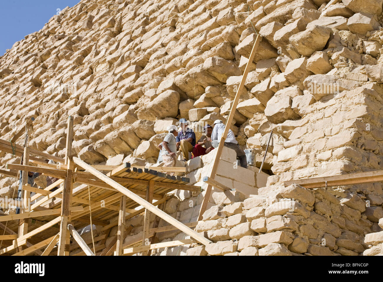 Step pyramid enclosure hi-res stock photography and images - Alamy