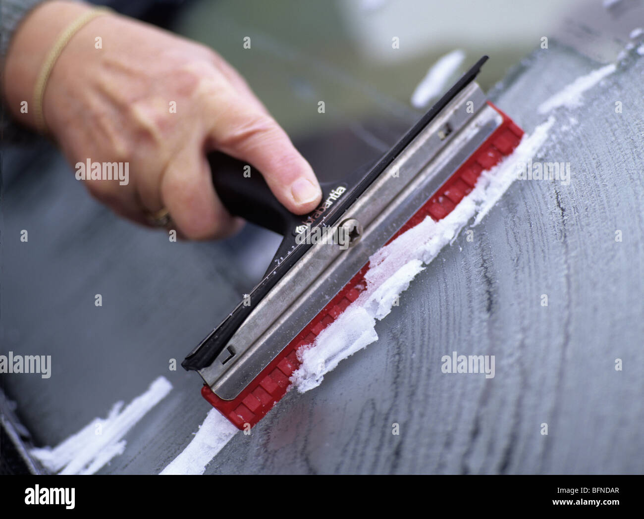 Remove ice hi-res stock photography and images - Alamy