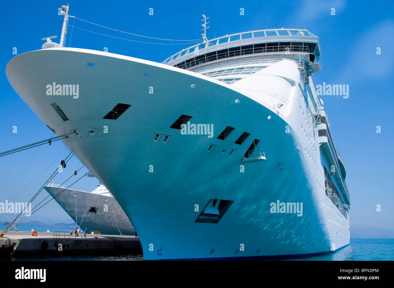 Cruise Ships alongside Stock Photo - Alamy