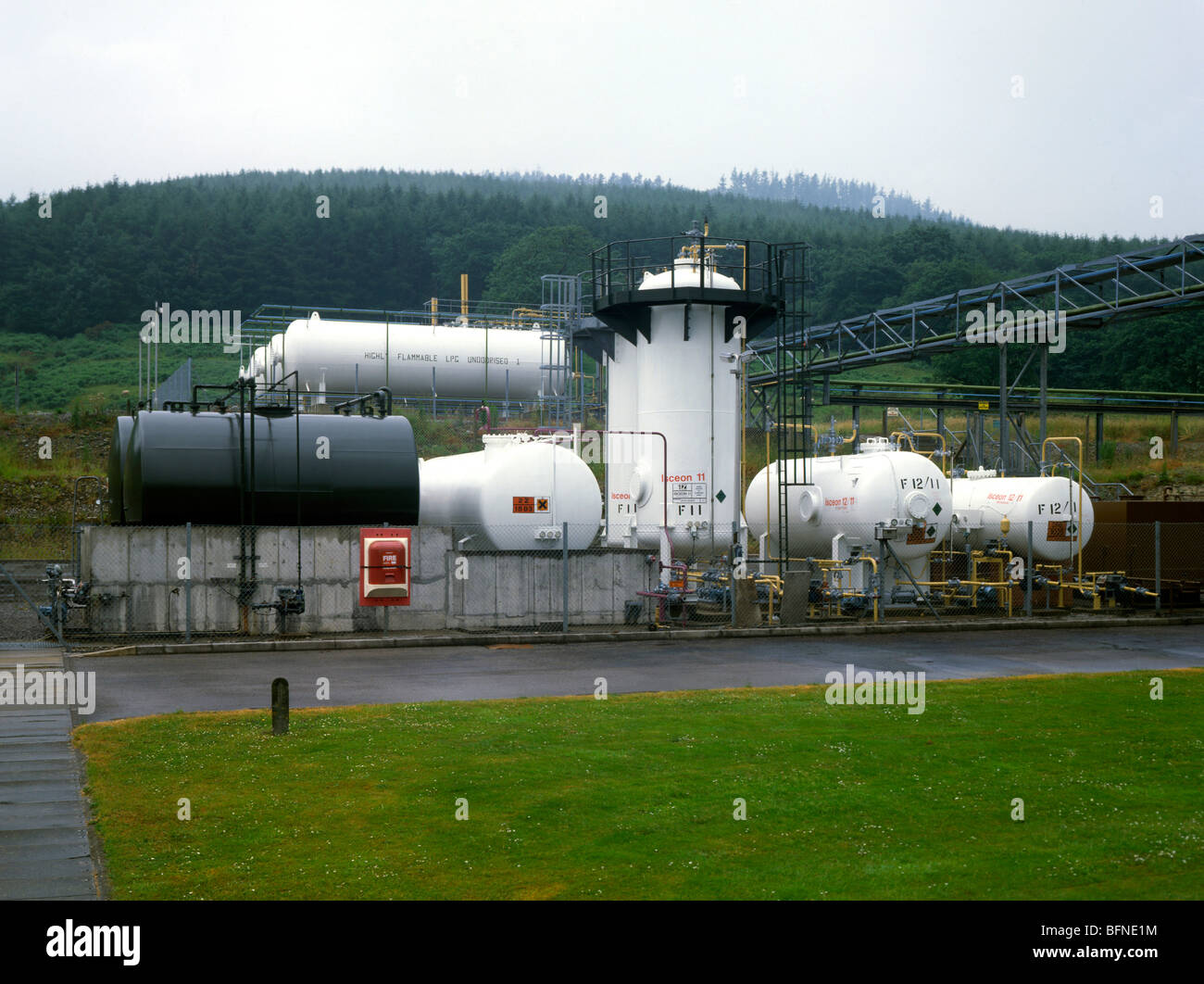 Gas Tank Farm Stock Photo - Alamy