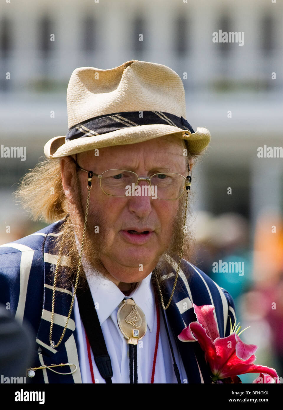 Horse racing pundit hi-res stock photography and images - Alamy