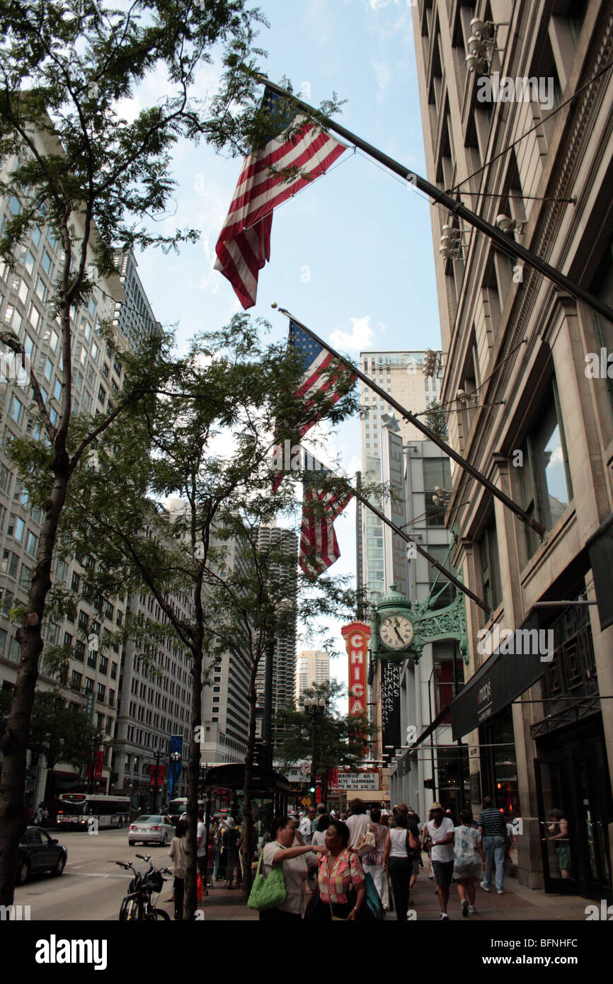 People/friends embracing in Downtown Chicago Stock Photo - Alamy