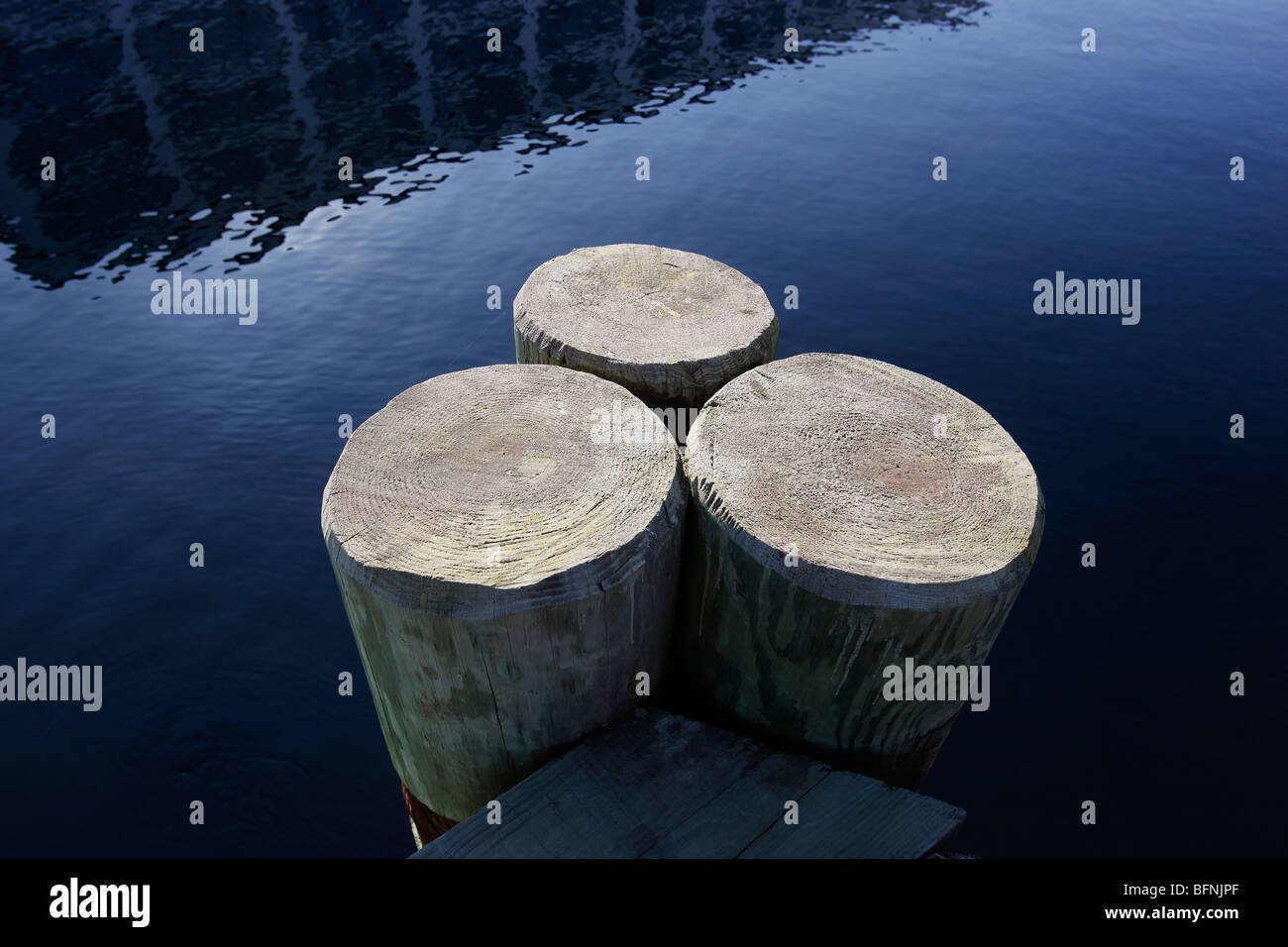 Water and pilings hi-res stock photography and images - Alamy