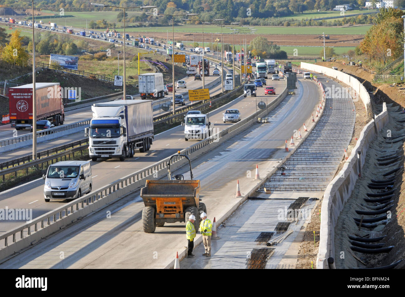 M25 motorway construction hi-res stock photography and images - Alamy