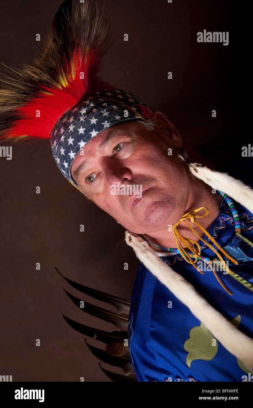 Native american regalia hi-res stock photography and images - Alamy