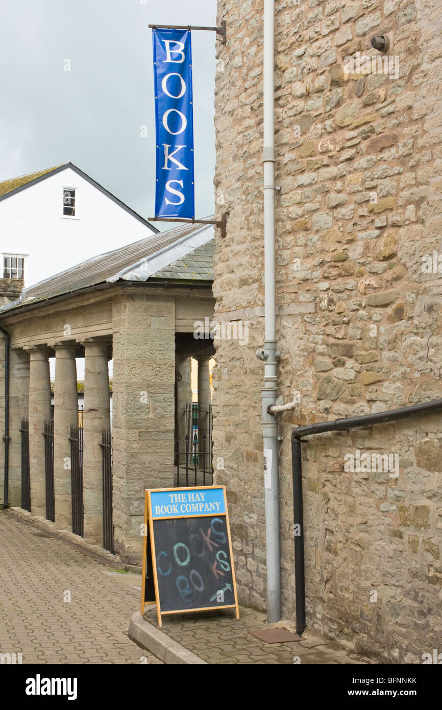 Bookshop in Hay on Wye Stock Photo - Alamy