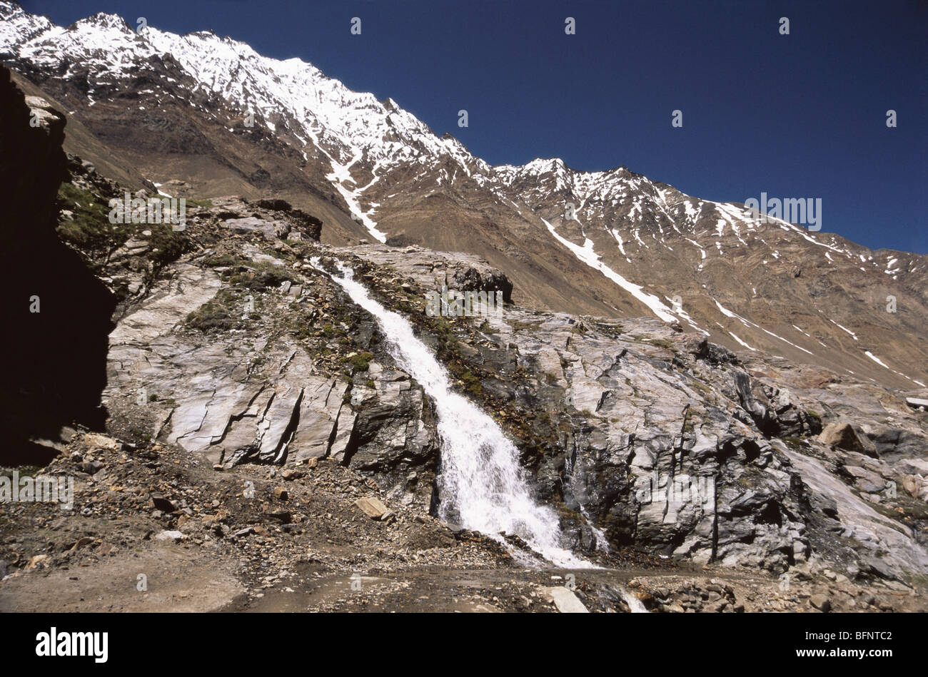 Himalaya waterfall hi-res stock photography and images - Alamy