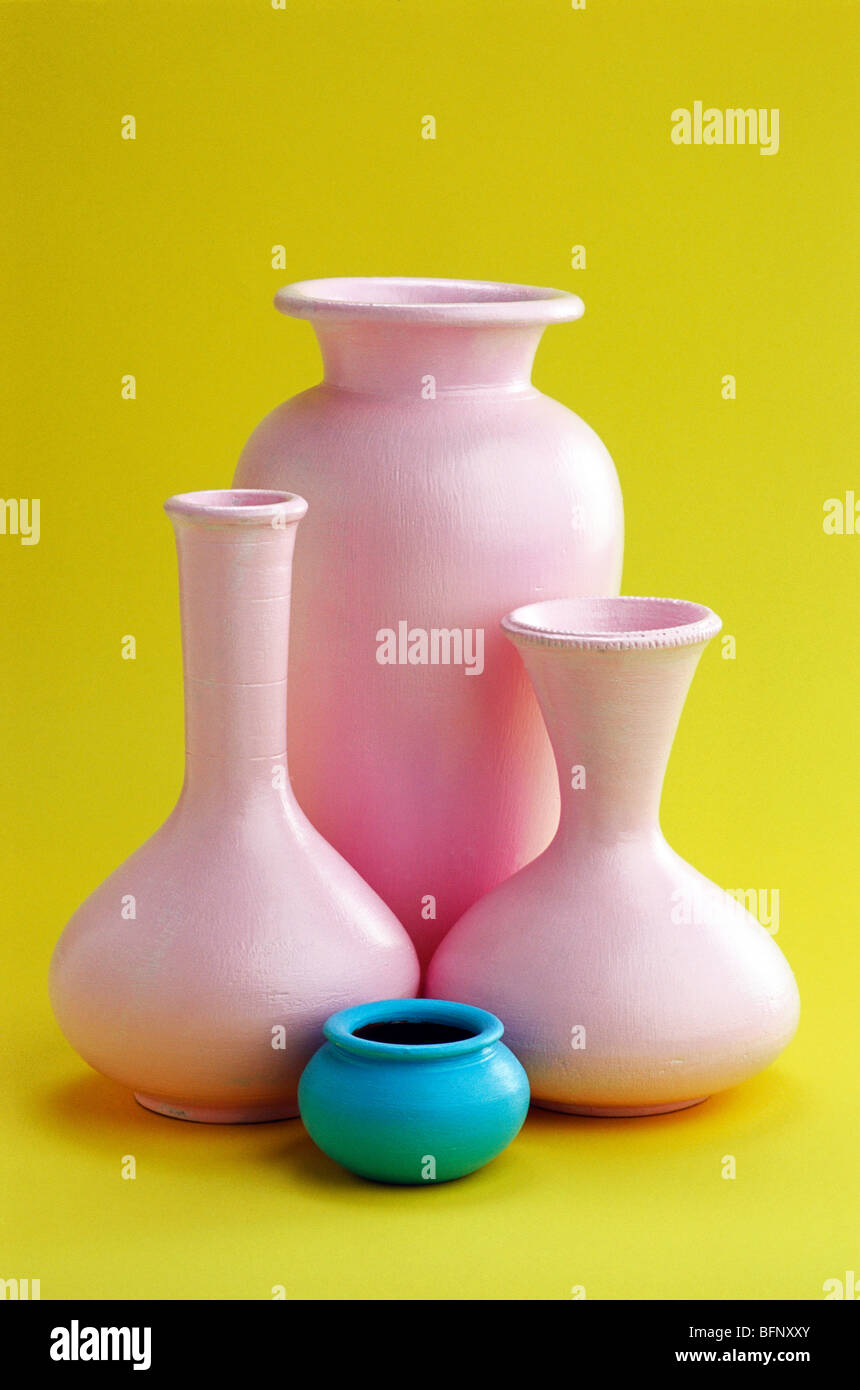 Two Earthen Vessels High Resolution Stock Photography and Images - Alamy