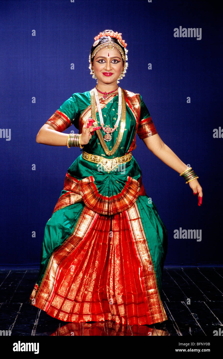 Bharatanatyam ; Bharata Natyam ; Bharathanatyam ; Bharatha Natyam ...