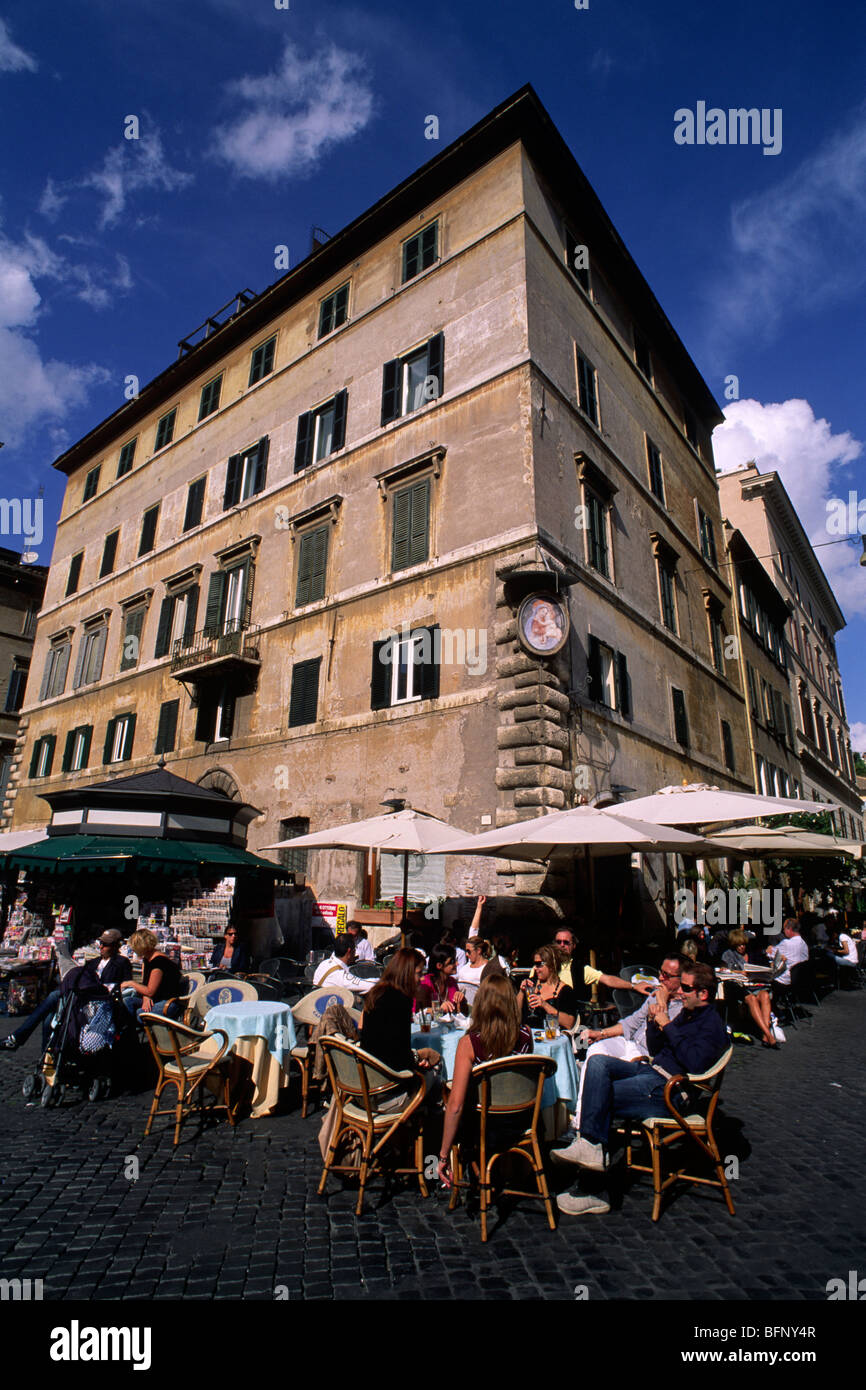 Italy, Rome, Piazza Farnese, outdoor cafe Stock Photo - Alamy