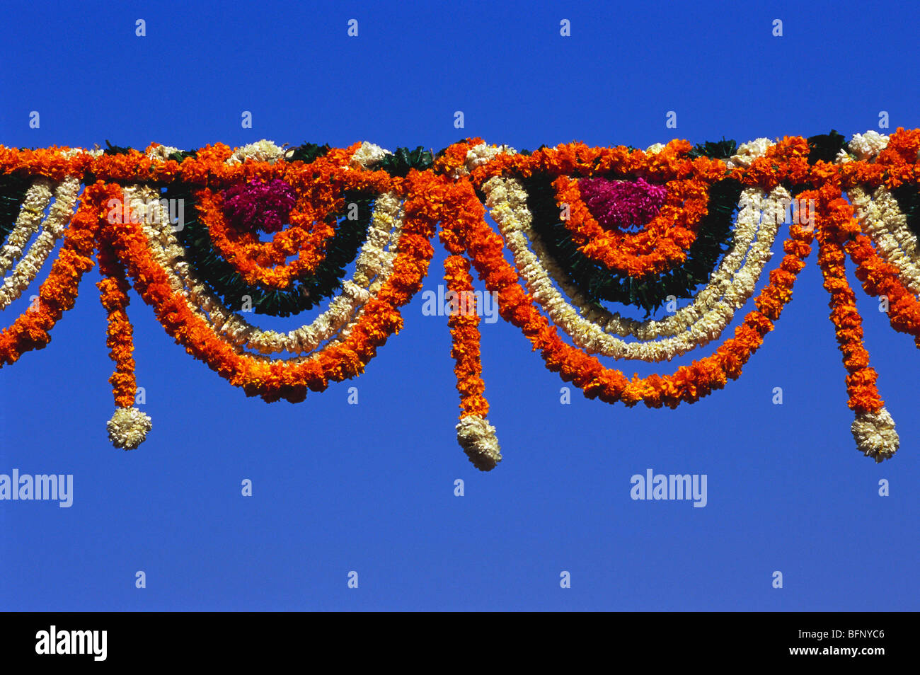 Welcome garlands hi-res stock photography and images - Alamy
