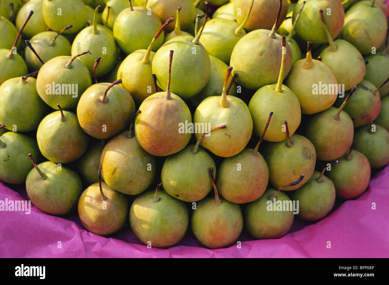 Pears of india hi-res stock photography and images - Alamy