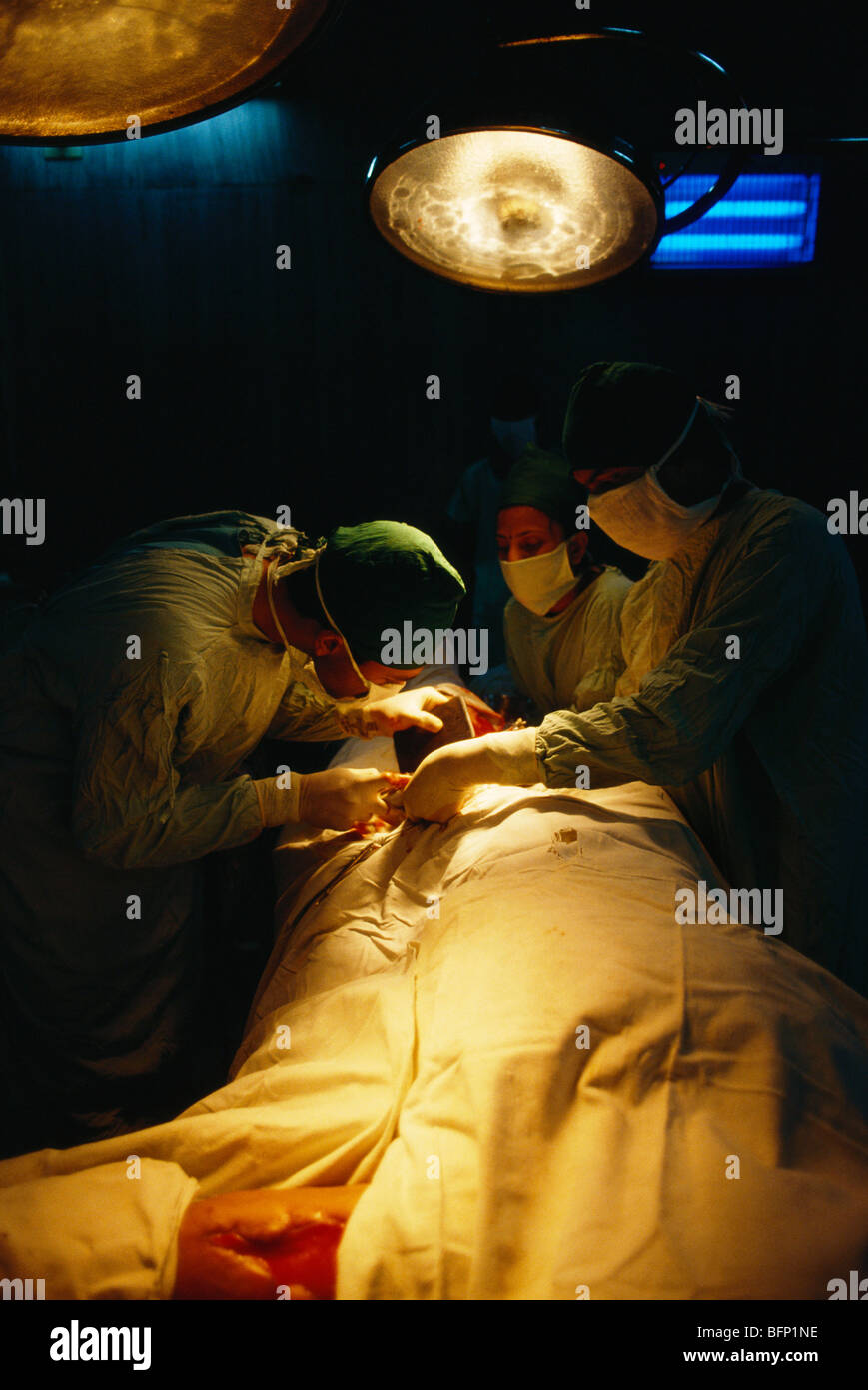 Operation theatre india hi-res stock photography and images - Alamy