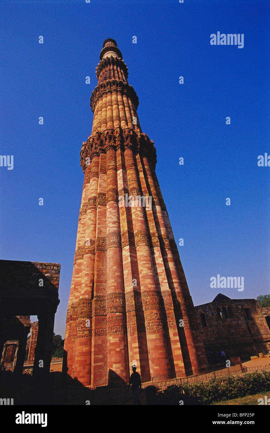 Tallest towers india hi-res stock photography and images - Alamy