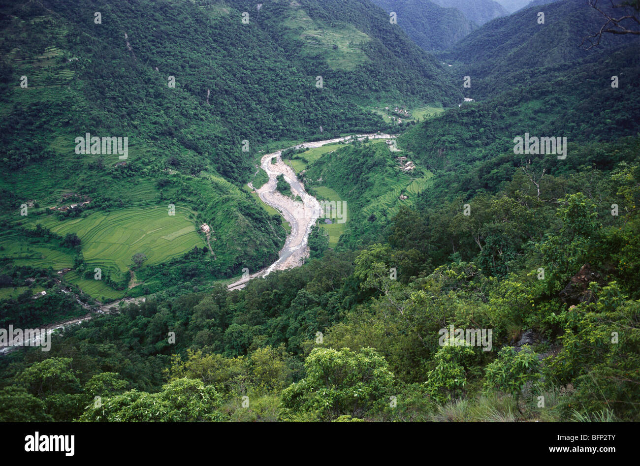 Beas River ; Kulu ; Kullu ; Manali ; Himachal Pradesh ; India ; asia ...
