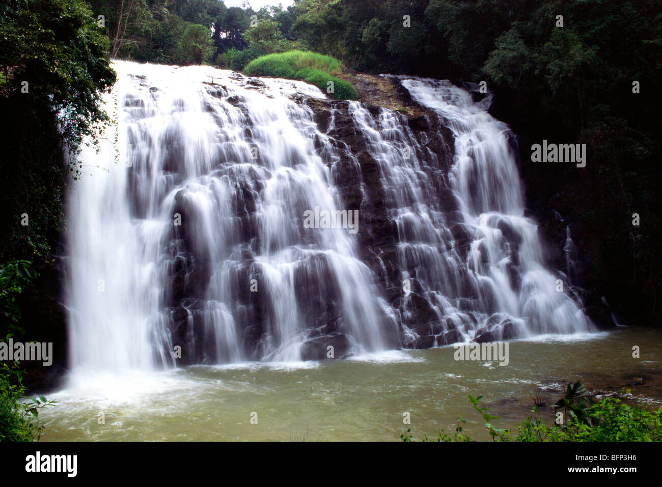 Abbey Falls ; Abbi Falls ; Abbe Falls ; Kaveri river ; Madikeri ...