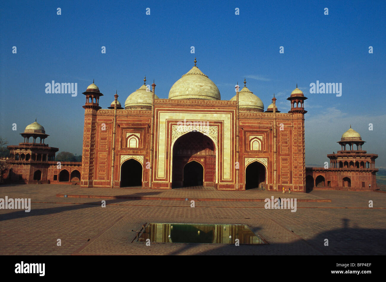 Fatehpuri mosque ; Western gate of Taj Mahal ; Agra ; Uttar Pradesh ...