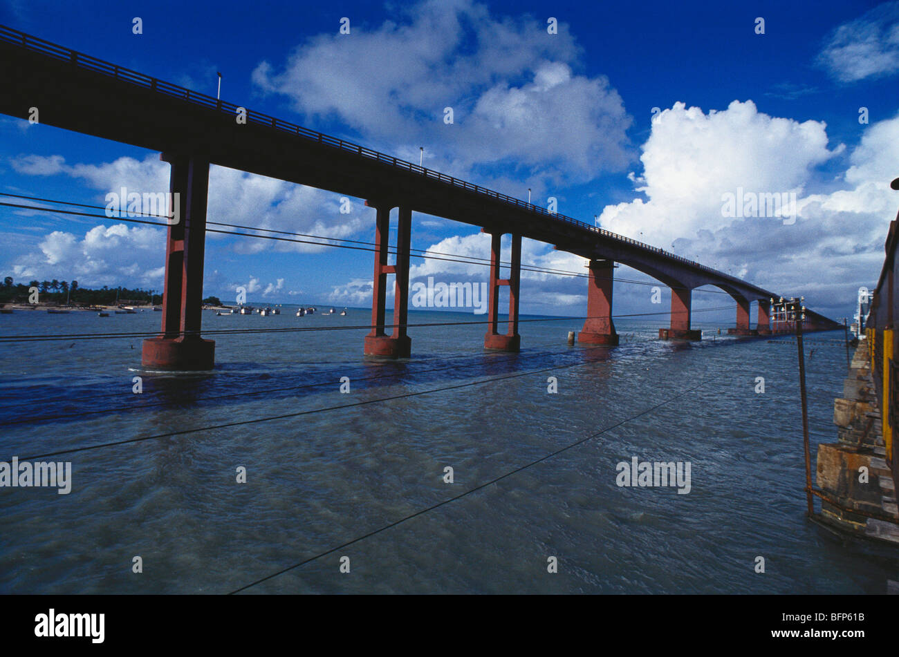 Rameshwaram bridge hi-res stock photography and images - Alamy