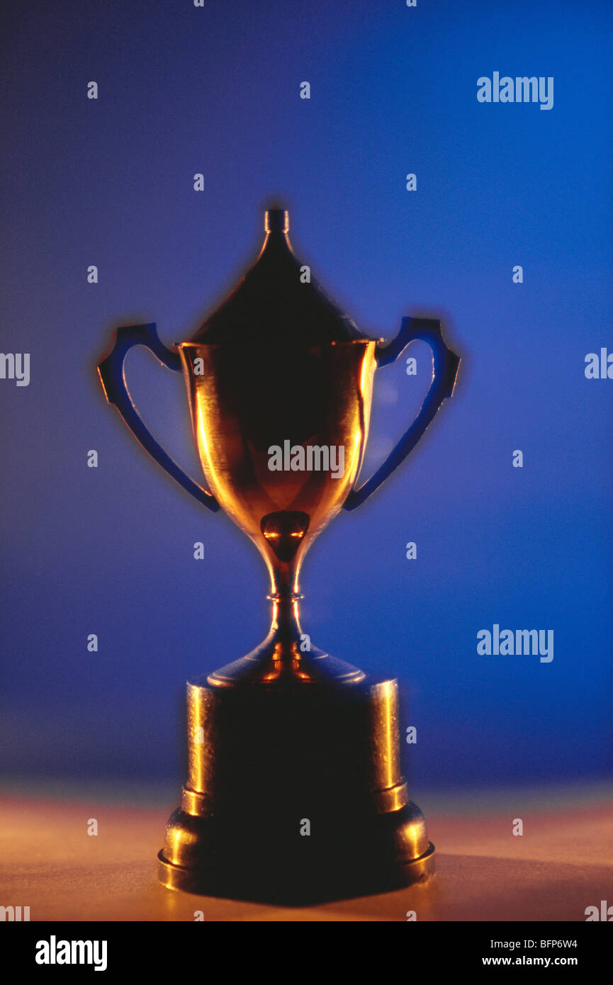 Silver trophy cups hi-res stock photography and images - Alamy
