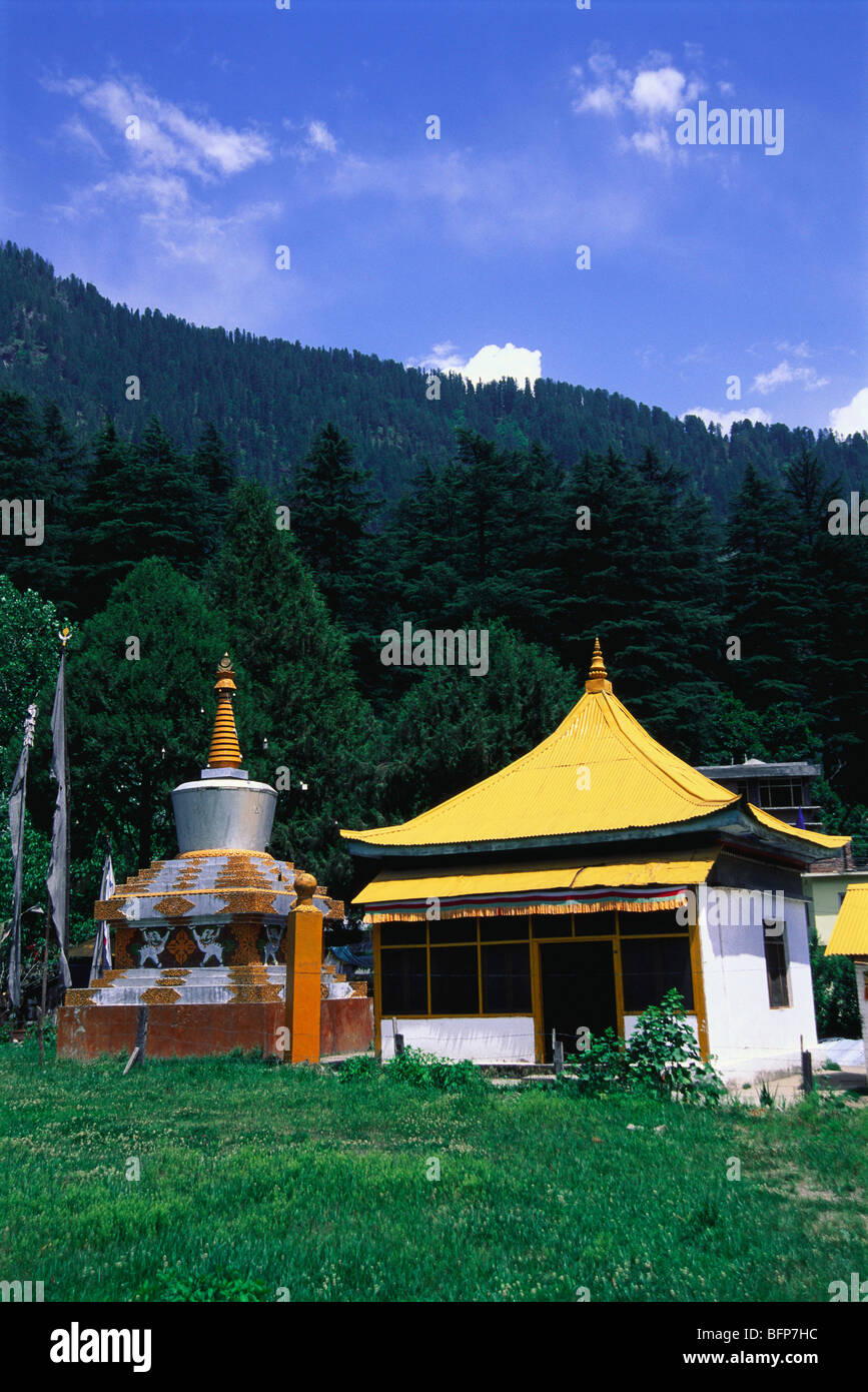 Buddhist monastery manali himachal pradesh hi-res stock photography and ...