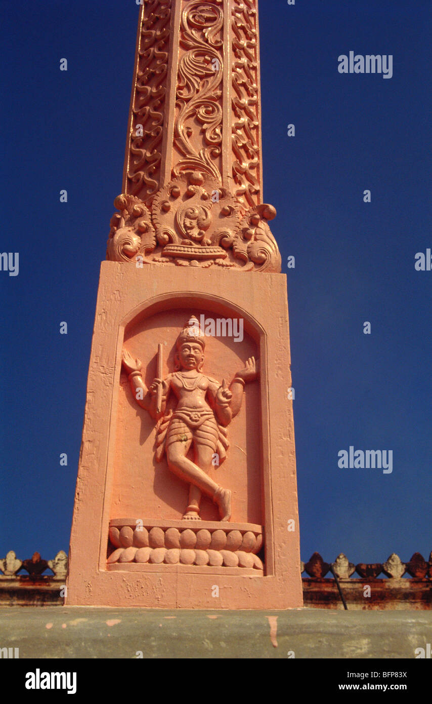 NMK 64979 : Carving on Stambha at Sri Virupaksha temple ; Hampi ...
