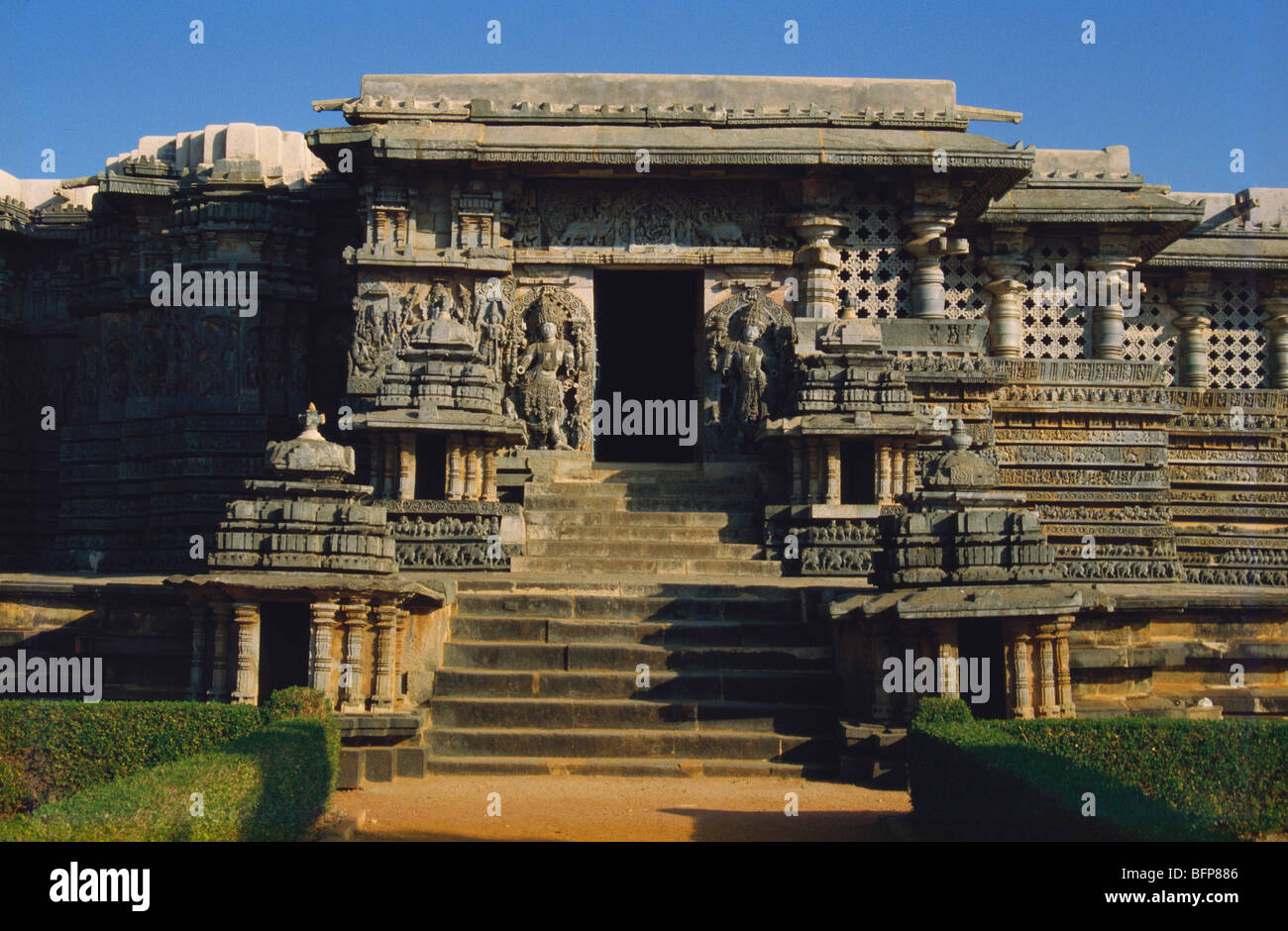 Hoysaleswara Shiva temple , Halebid Halebidu temple ; Hassan ...