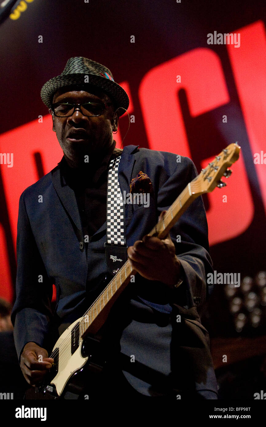 The specials lynval golding hi-res stock photography and images - Alamy