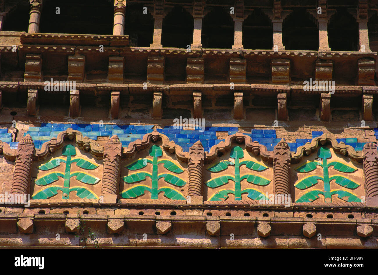 Inlaid tiles hi-res stock photography and images - Alamy