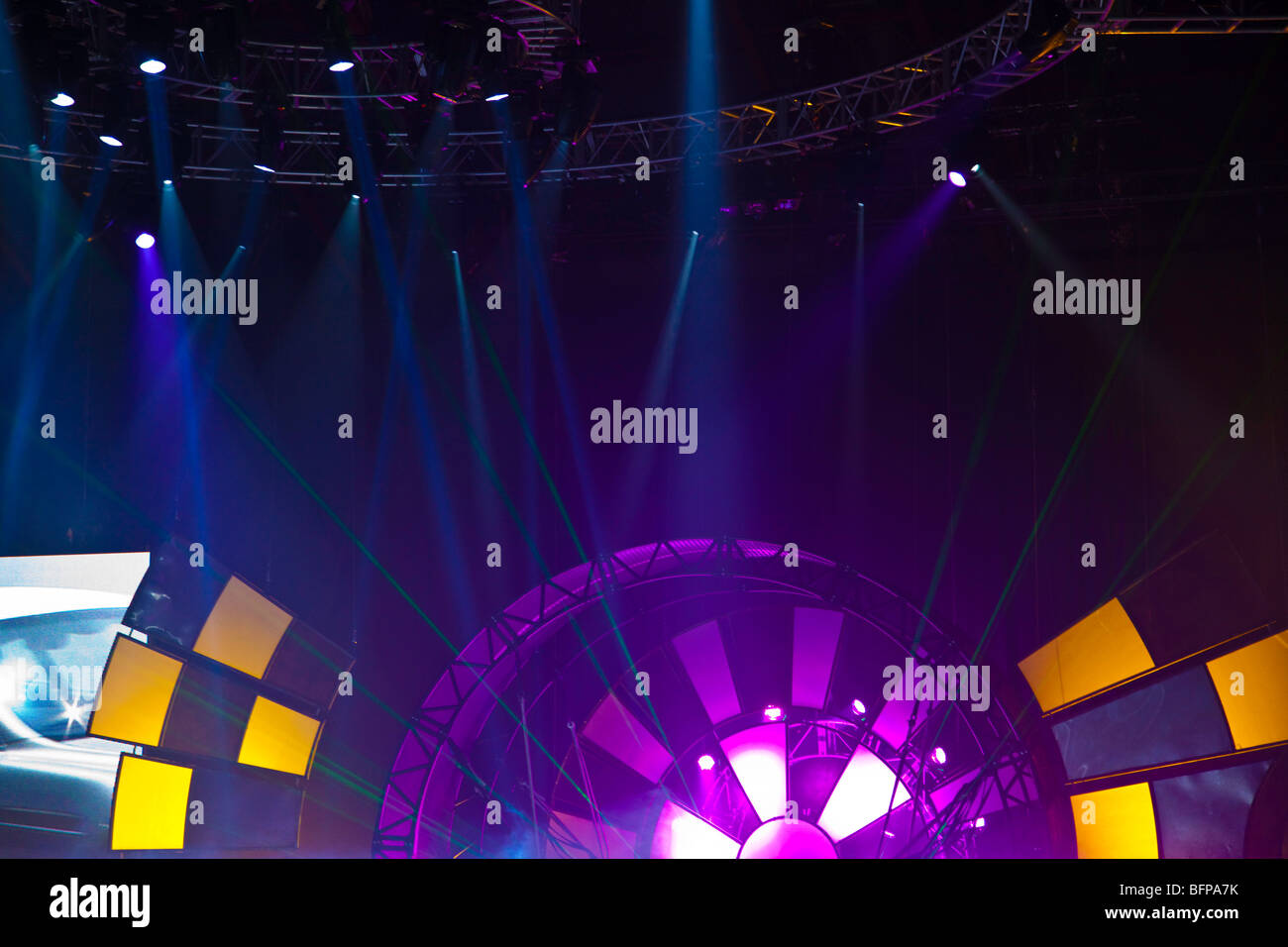 Spot lights lasers hi-res stock photography and images - Alamy