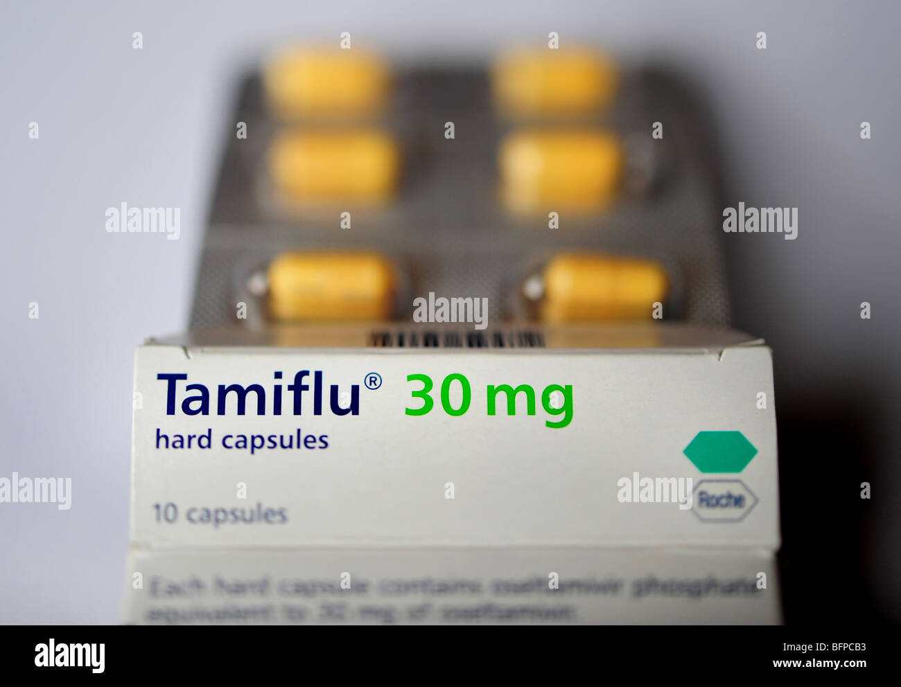 Tamiflu capsule hi-res stock photography and images - Alamy
