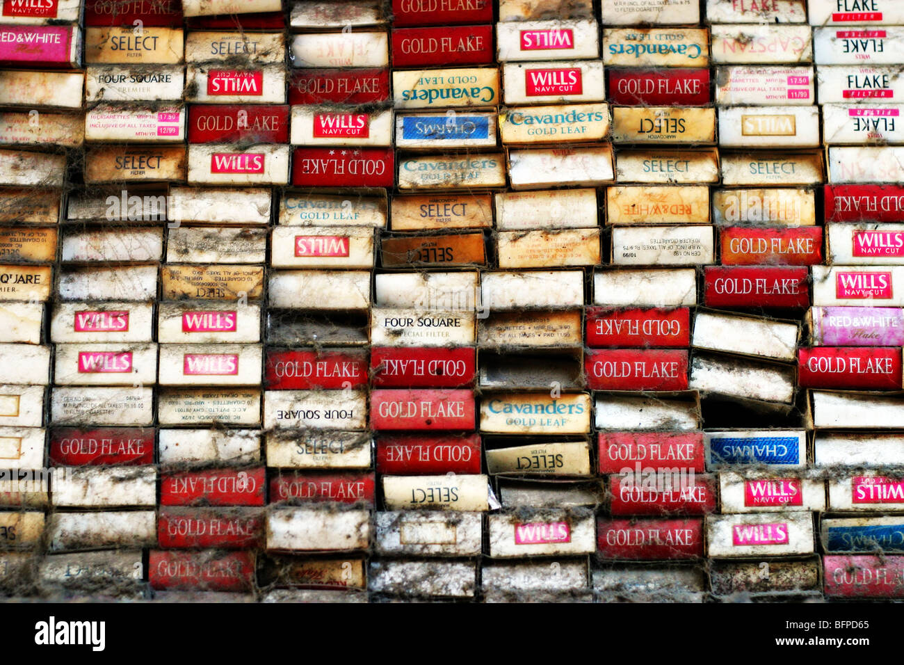 Packets old cigarettes hi-res stock photography and images - Alamy