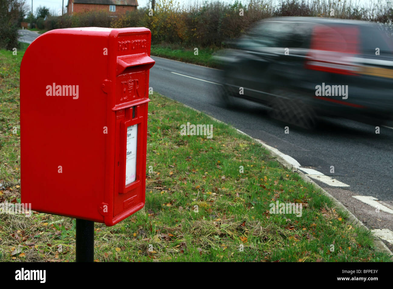 Pillar post box hi-res stock photography and images - Alamy