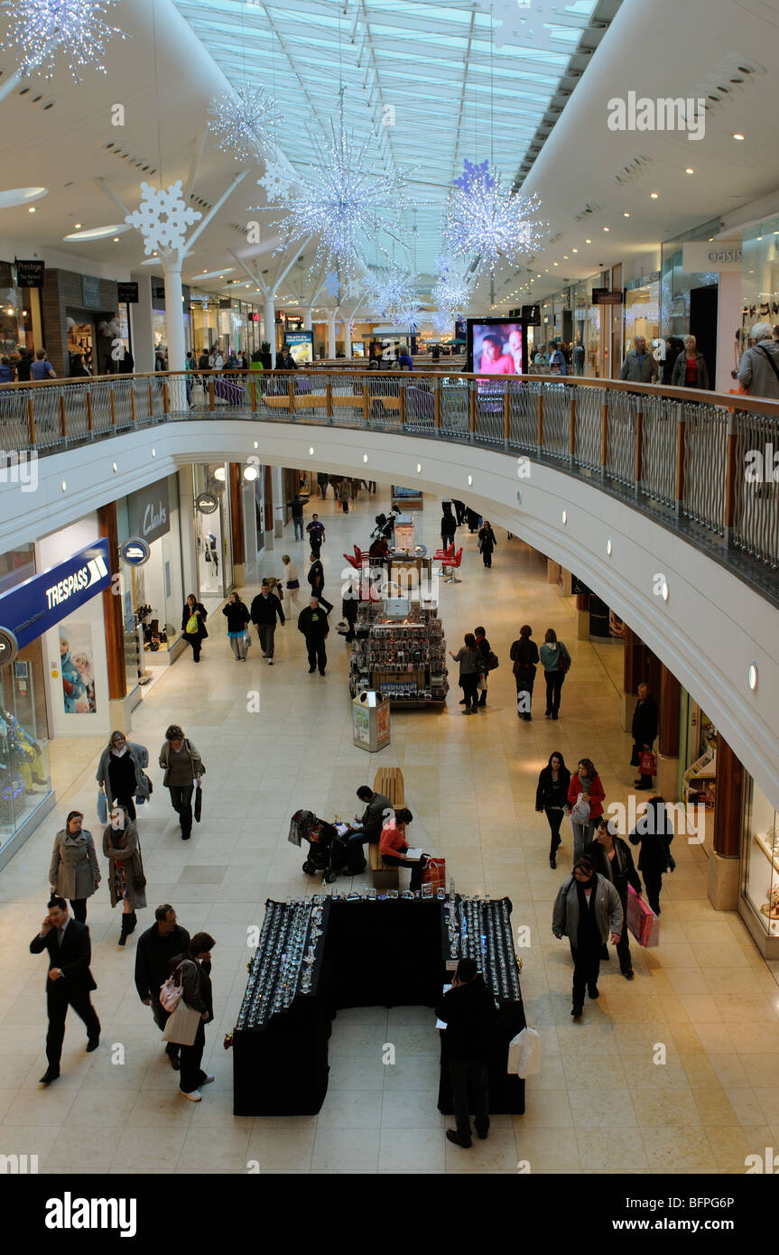 Basingstoke stores hi-res stock photography and images - Alamy