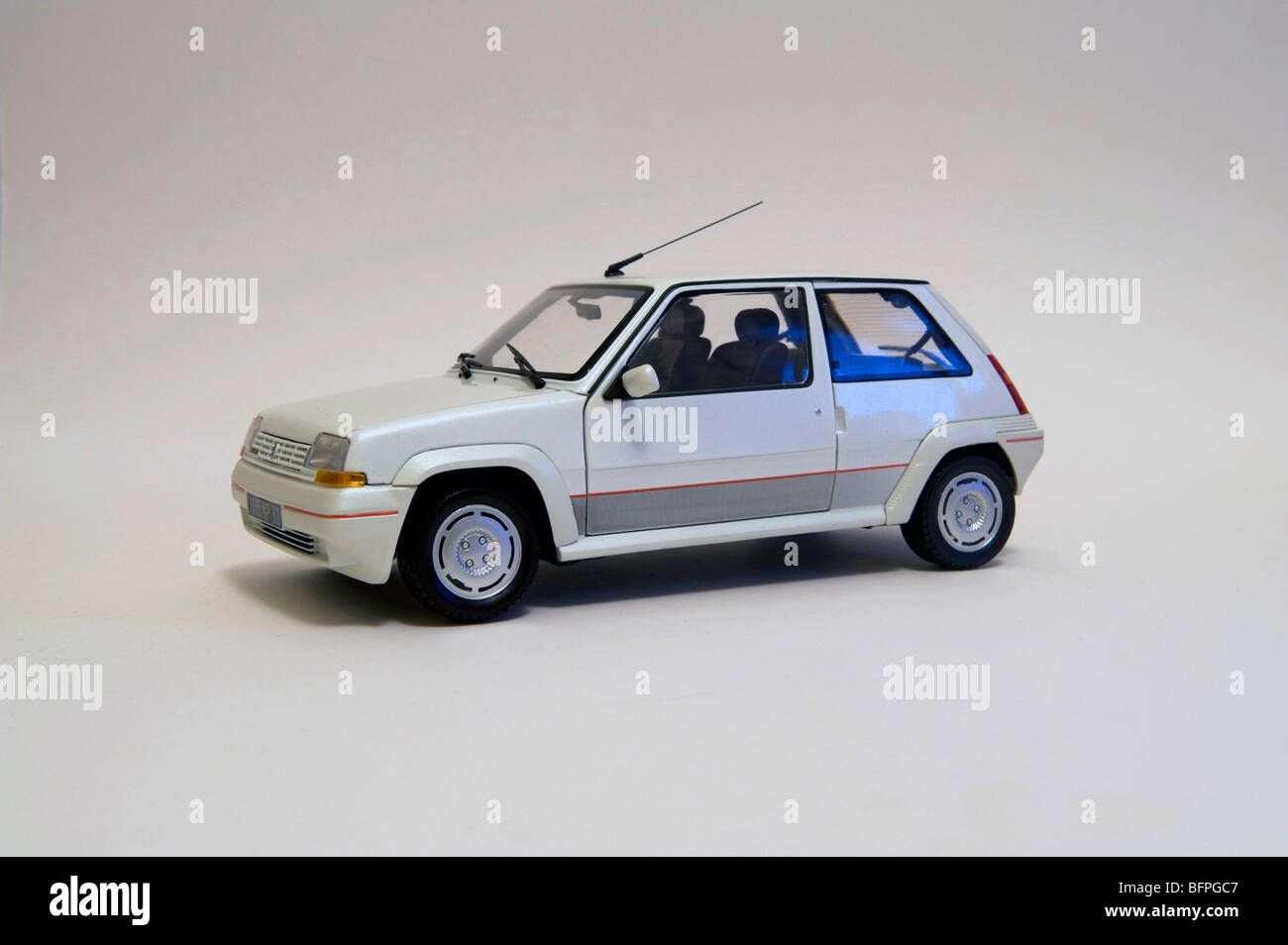 White Renault 5 GT Turbo Model Stock Photo - Alamy