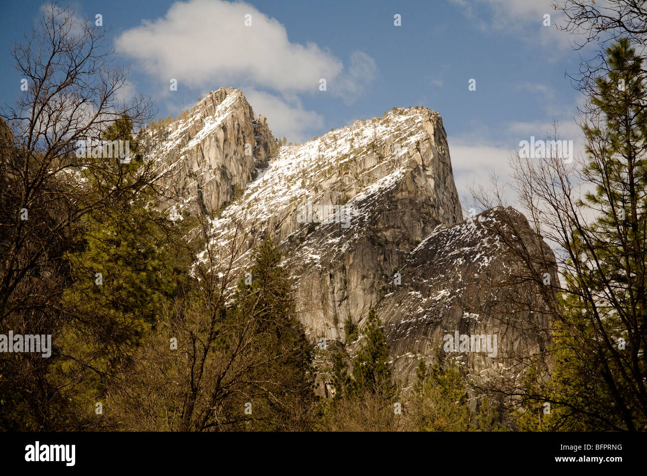 Cathedral Rocks in winter, Yosemite National Park, USA Stock Photo - Alamy