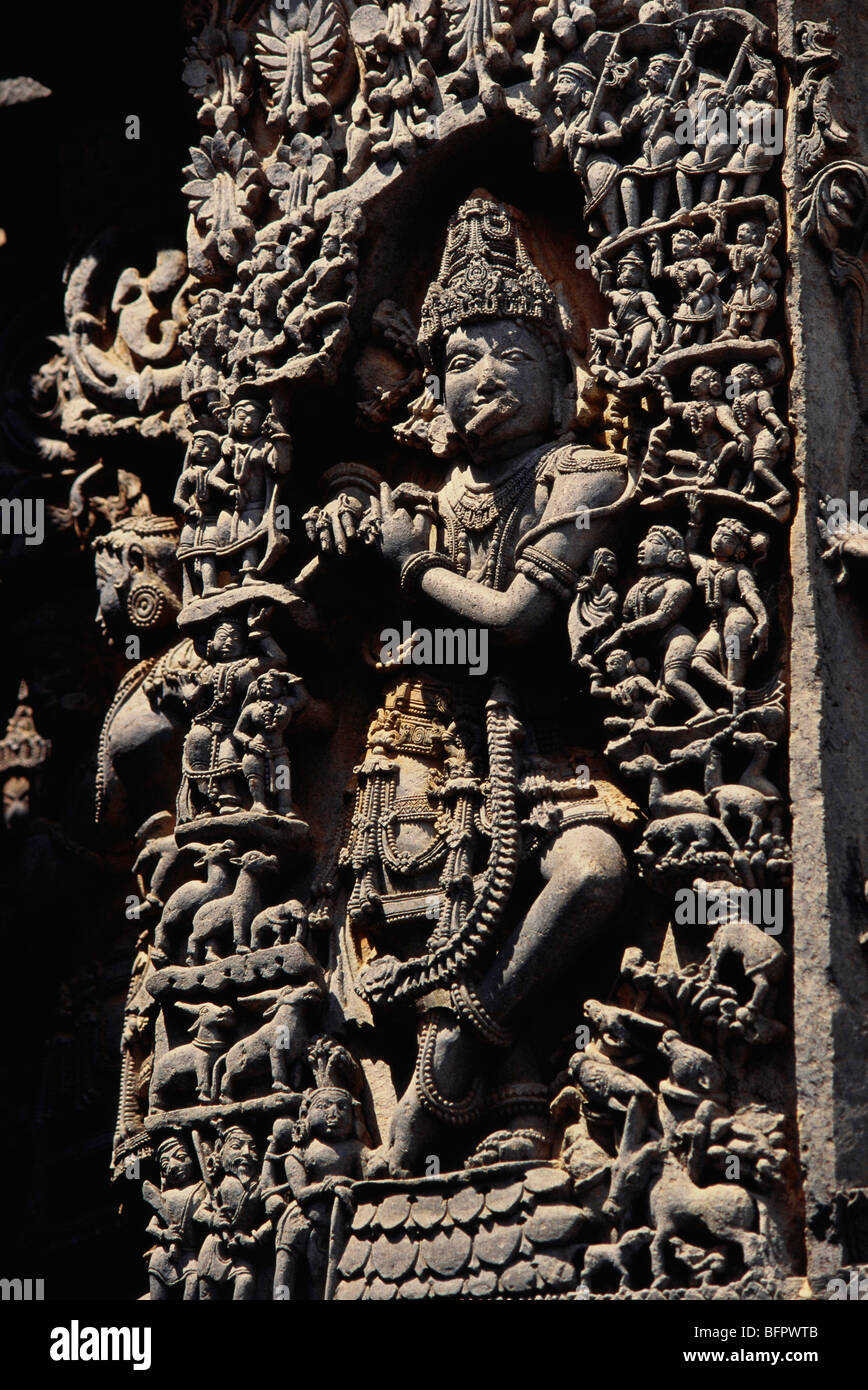 Vishnu statue vertical hi-res stock photography and images - Alamy