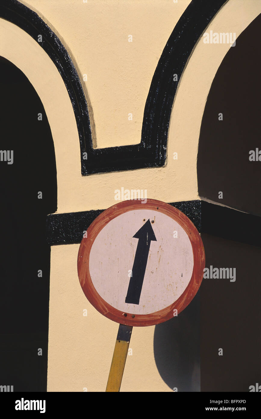 India direction board hi-res stock photography and images - Alamy