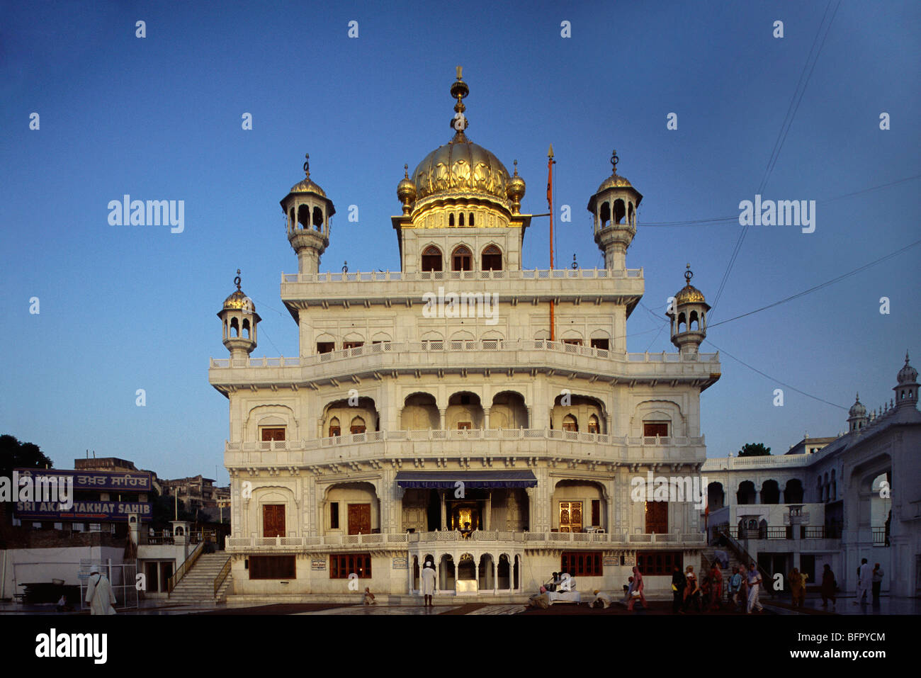 Akal takth hi-res stock photography and images - Alamy