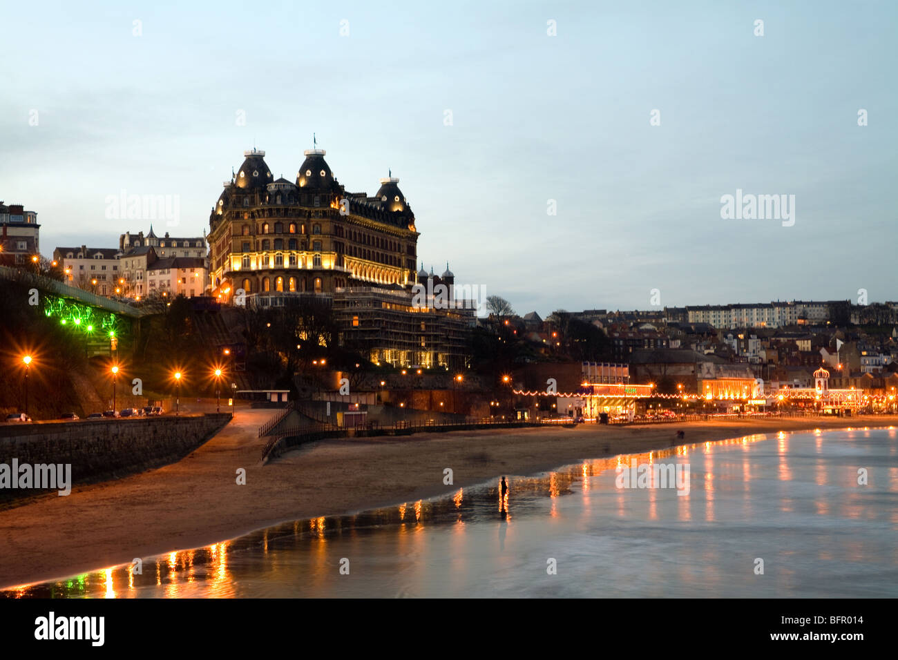 Grand Hotel and beach at night, Scarborough UK Stock Photo - Alamy